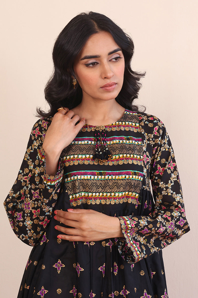 Zarnigar Frock – GENERATION