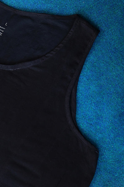 Shameez Essentials – GENERATION