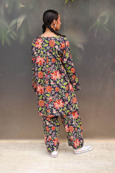 Phool Patti Tapestry Set – GENERATION