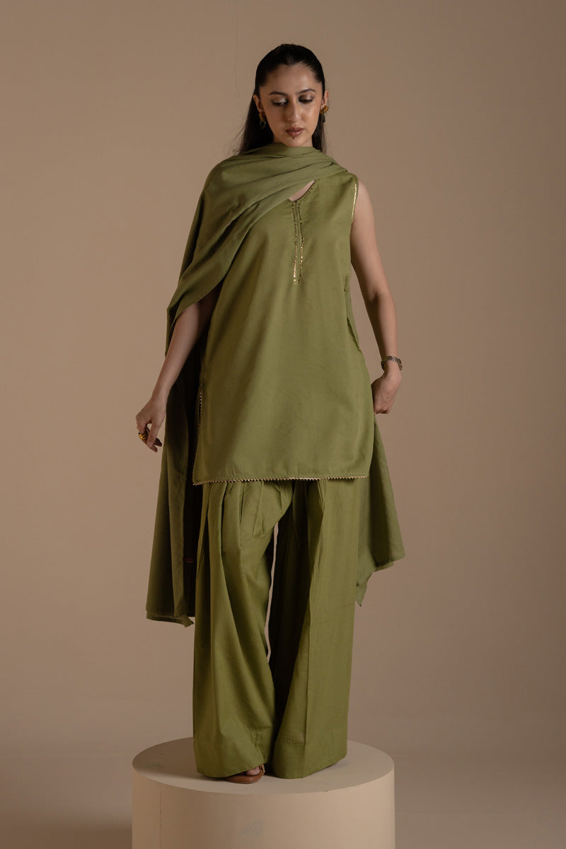 Golden Glow 3-Piece Farshi Set – GENERATION