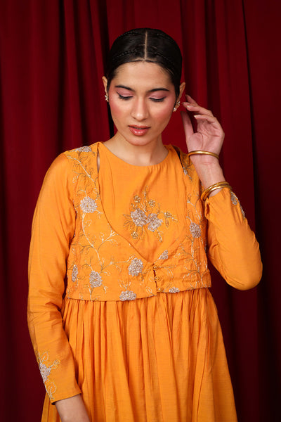 Nawabi Gota Naz Suit – GENERATION