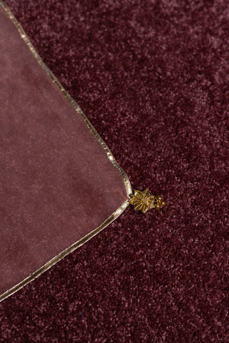 Resham-e-Khaas Velvet 3-Piece Set – GENERATION