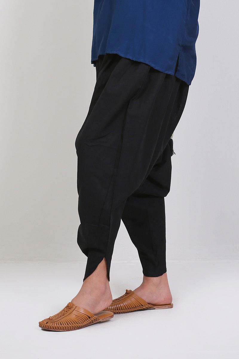 Essentials Tulip Shalwar – GENERATION